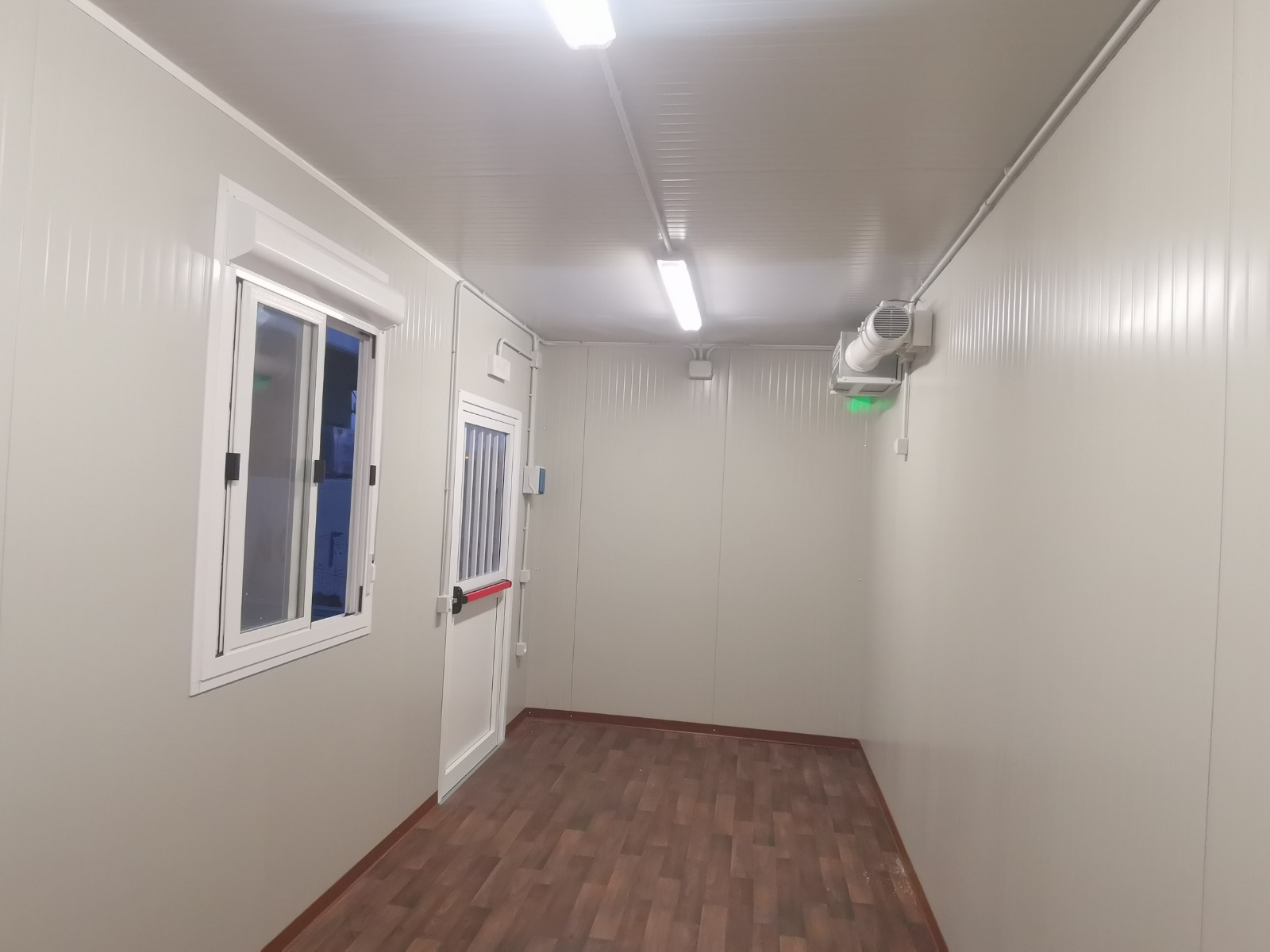 Negative pressure containers in hospital triage use